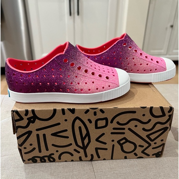 Native Shoes | Shoes | Native Shoes Sparkly Pink Purple Girls Size 1 ...